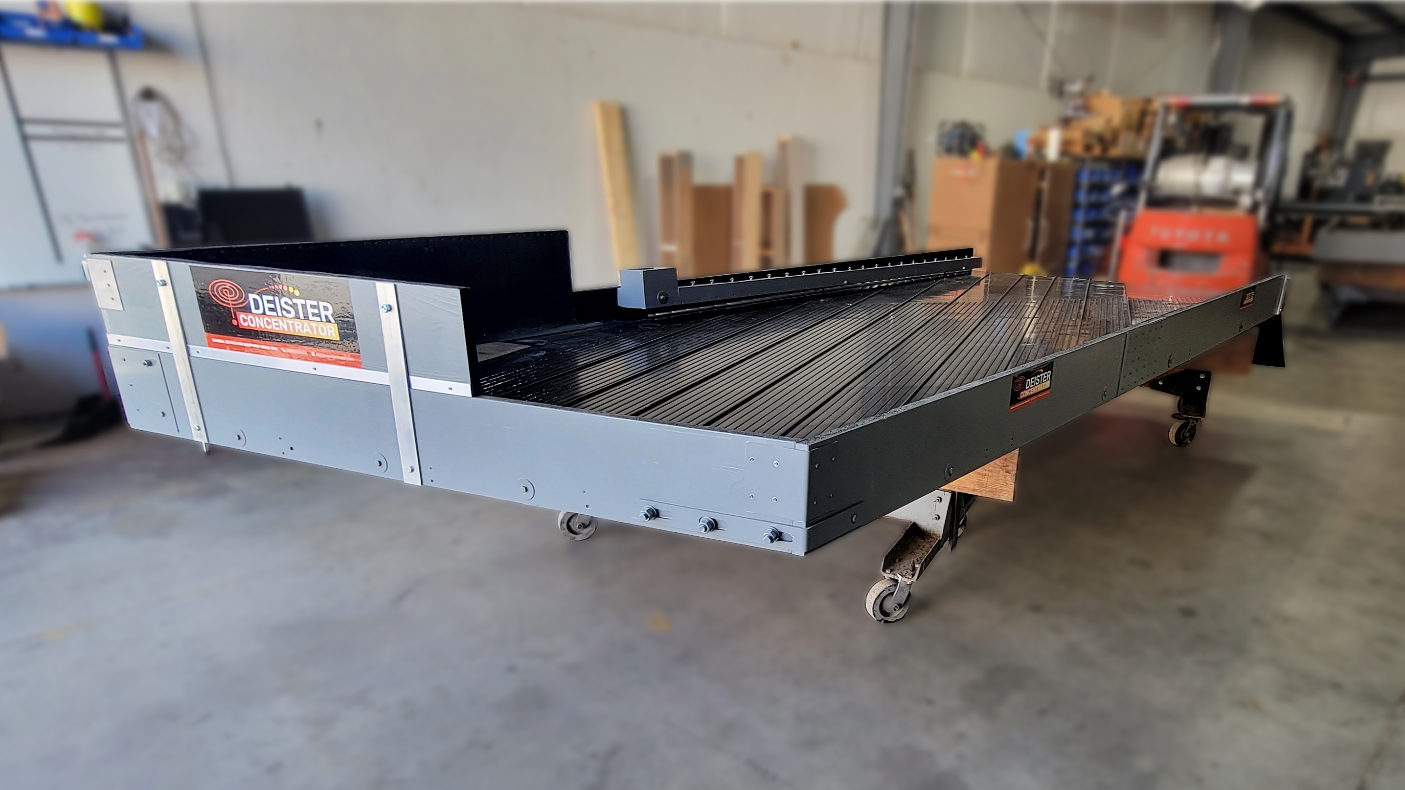 Custom No. 6 Table - Deister Concentrator